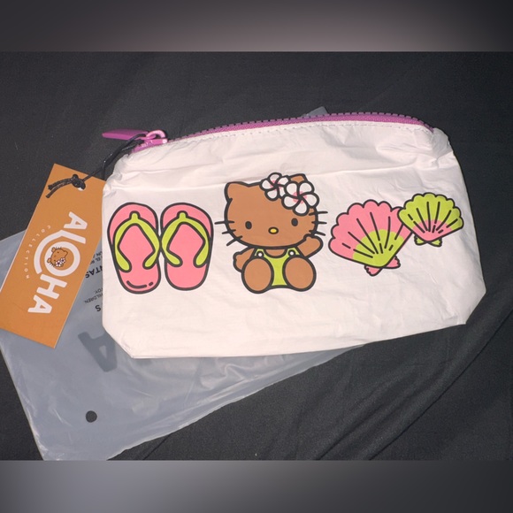 ALOHA Collection | Bags | Hello Kitty X Aloha Collection Mini Pouch ...